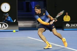 Tennis Volley: 7 Steps To Perfect Volley Technique (With Pictures)