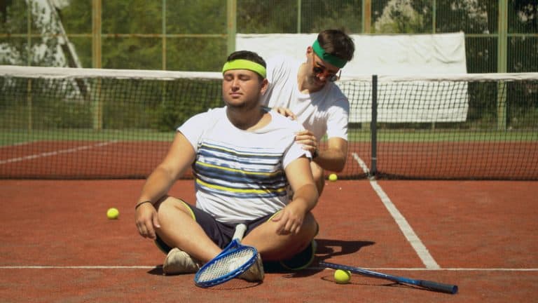 25 Beginner Tips To Improve Your Tennis Game (From a Coach)